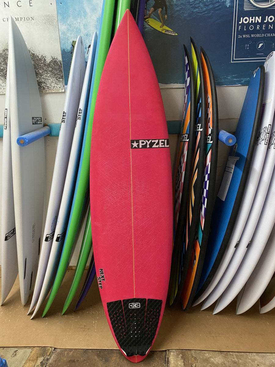 Next Step | 6'2" x 18 1/4" x 2 5/16" - 26.60L | x 3 | PU | Used Board ...