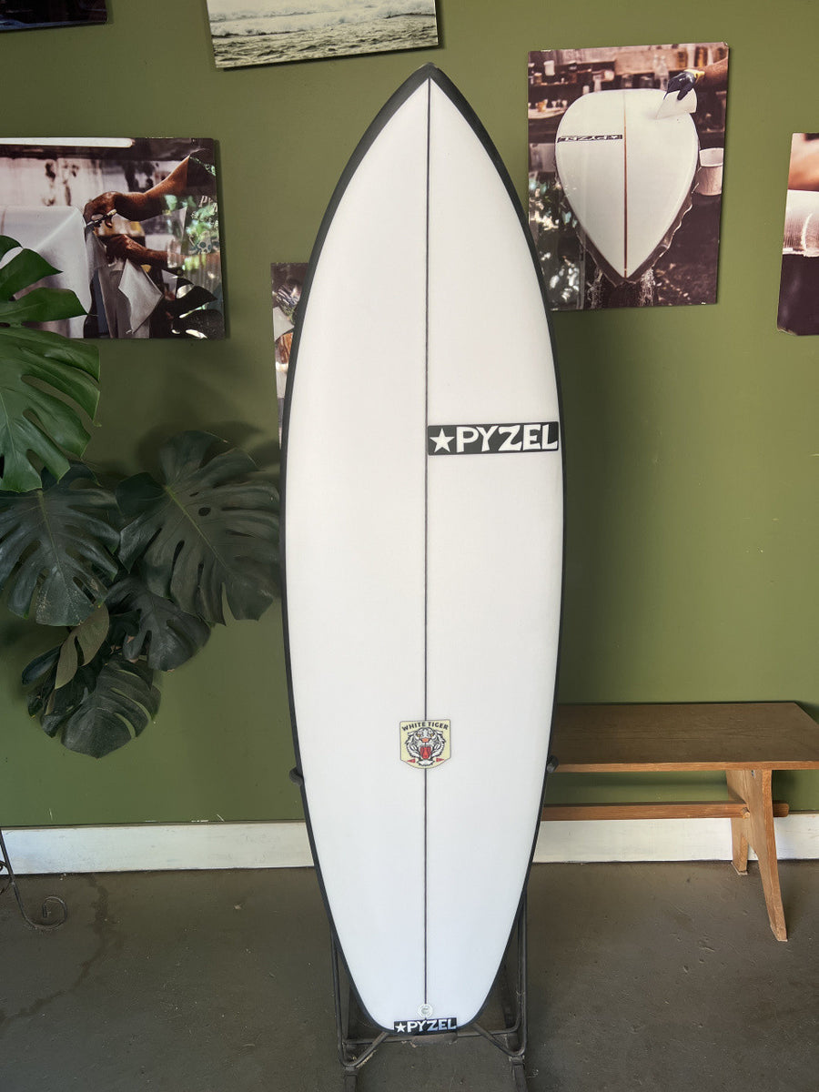 White Tiger | 5'4" x 19 1/4" x 2 7/16" - 28.20L | FCS 2 x 5 | PU | New ...